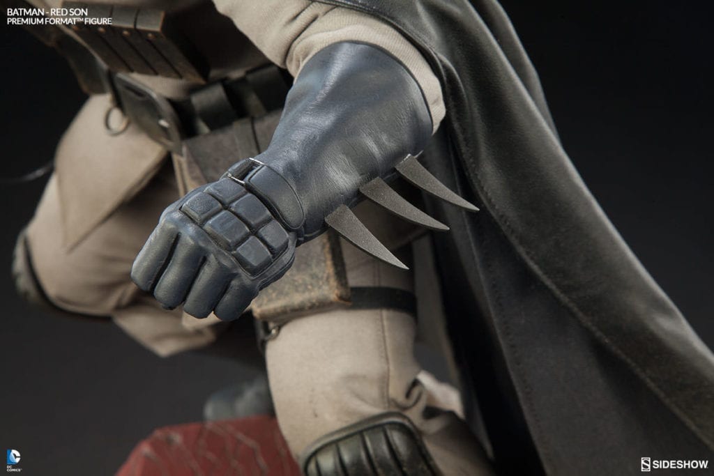 Estatueta de "Batman: Entre a Foice e o Martelo" é simplesmente épica ...