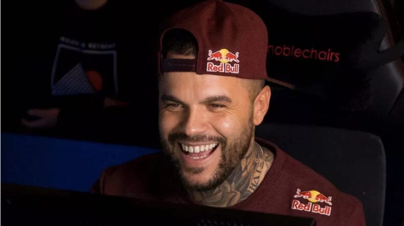CS GO: Jogador "Fox" é suspenso pela Gigant por incentivar violência ...